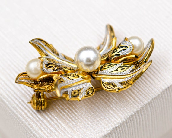 Vintage Spanish Damascene gold flower brooch Ivory pe… - Gem