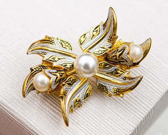 Vintage Spanish Damascene gold flower brooch Ivory pe… - Gem