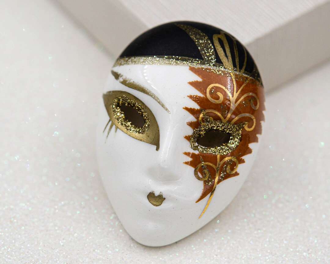 Vintage Ceramic Mask Brooch Pierrot Jewelry Fall Handpainted Brooch - Etsy