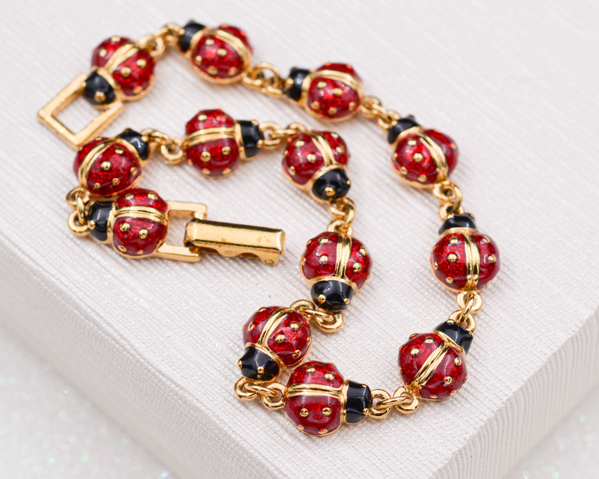 Vintage JOAN RIVERS bracelet Tiny ladybugs jewelry Red enamel | Etsy
