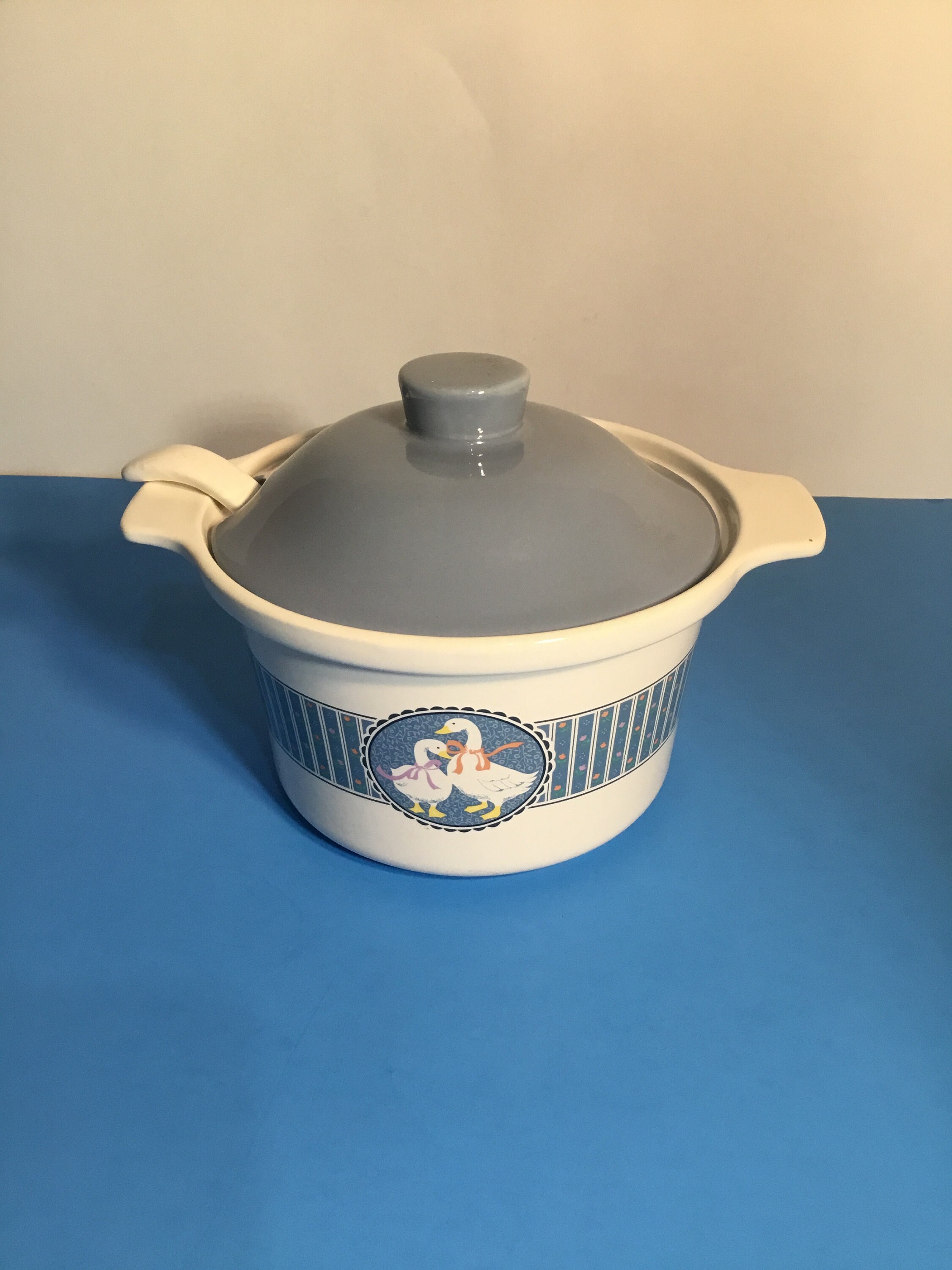 Vintage Soup-Vegetable Tureen 32oz with Lid and Ladle White | Etsy