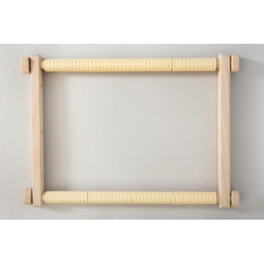 Wooden Needlework Frame Easy Clip Hand Frame Beading Frame Scrooling ...
