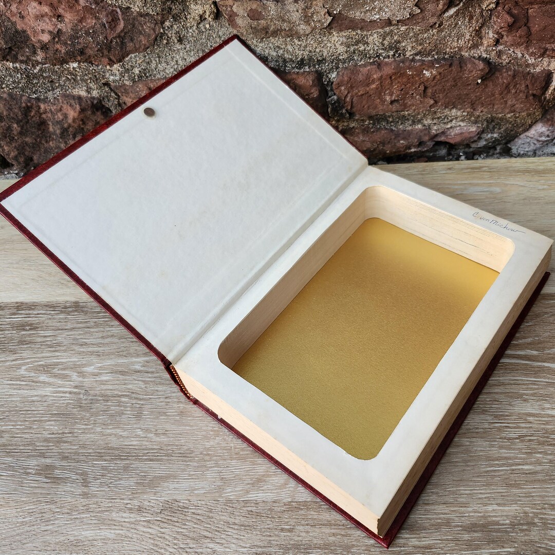 Hollow Book Safe. Magnetic Closure. Three Great American Poets. Whitman ...