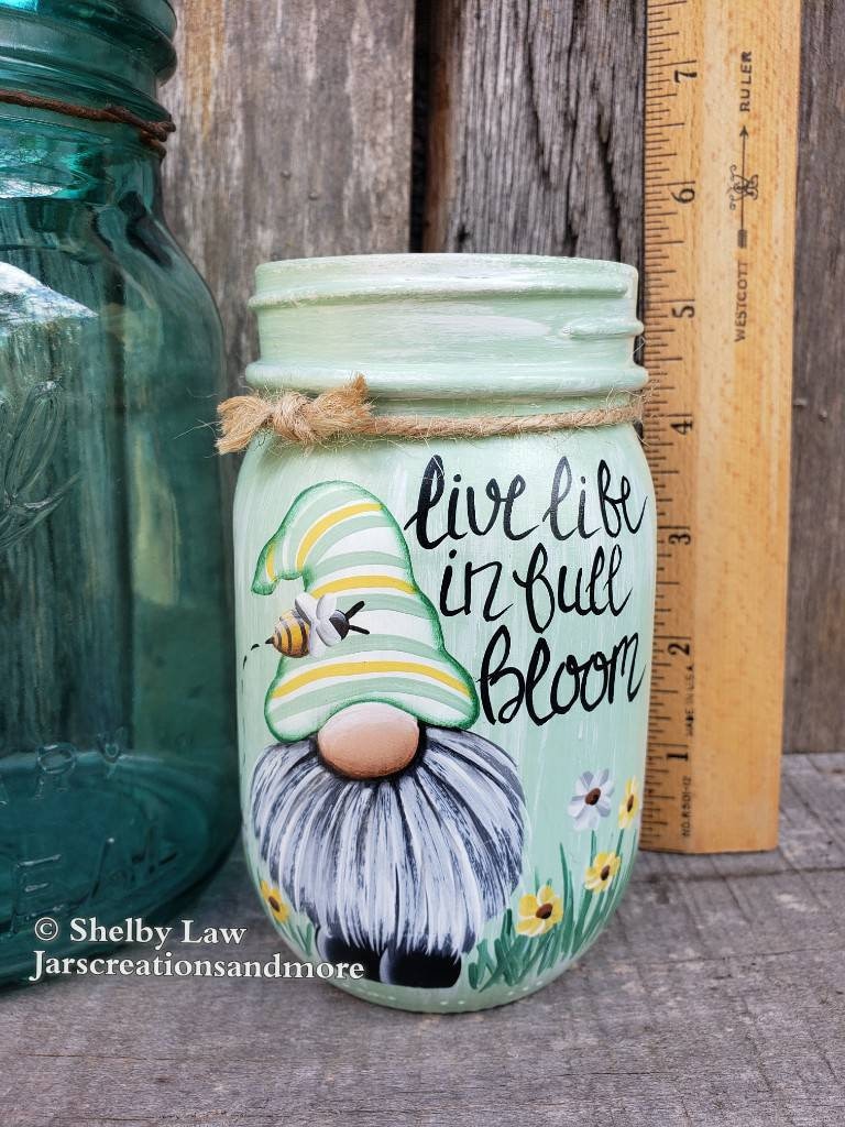 Spring Gnome Hand-painted Pint-sized Mason Jar - Etsy Canada