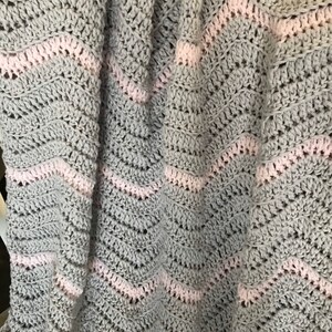 Modern Grey Baby Blanket | Crochet Grey Baby Blanket | Crochet Grey and ...