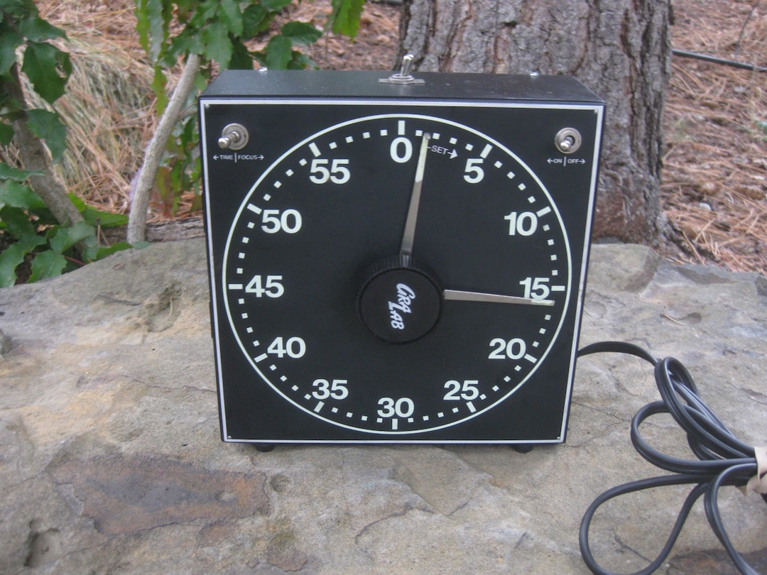 Vintage GRALAB Darkroom Photography Timer W/ Metal Case Model 300 USA ...