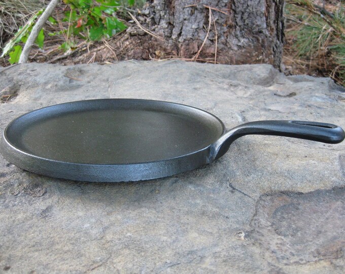 Vintage 10" MEXICAN FIESTA Cast Iron Tortilla Griddle by Kellan - Etsy