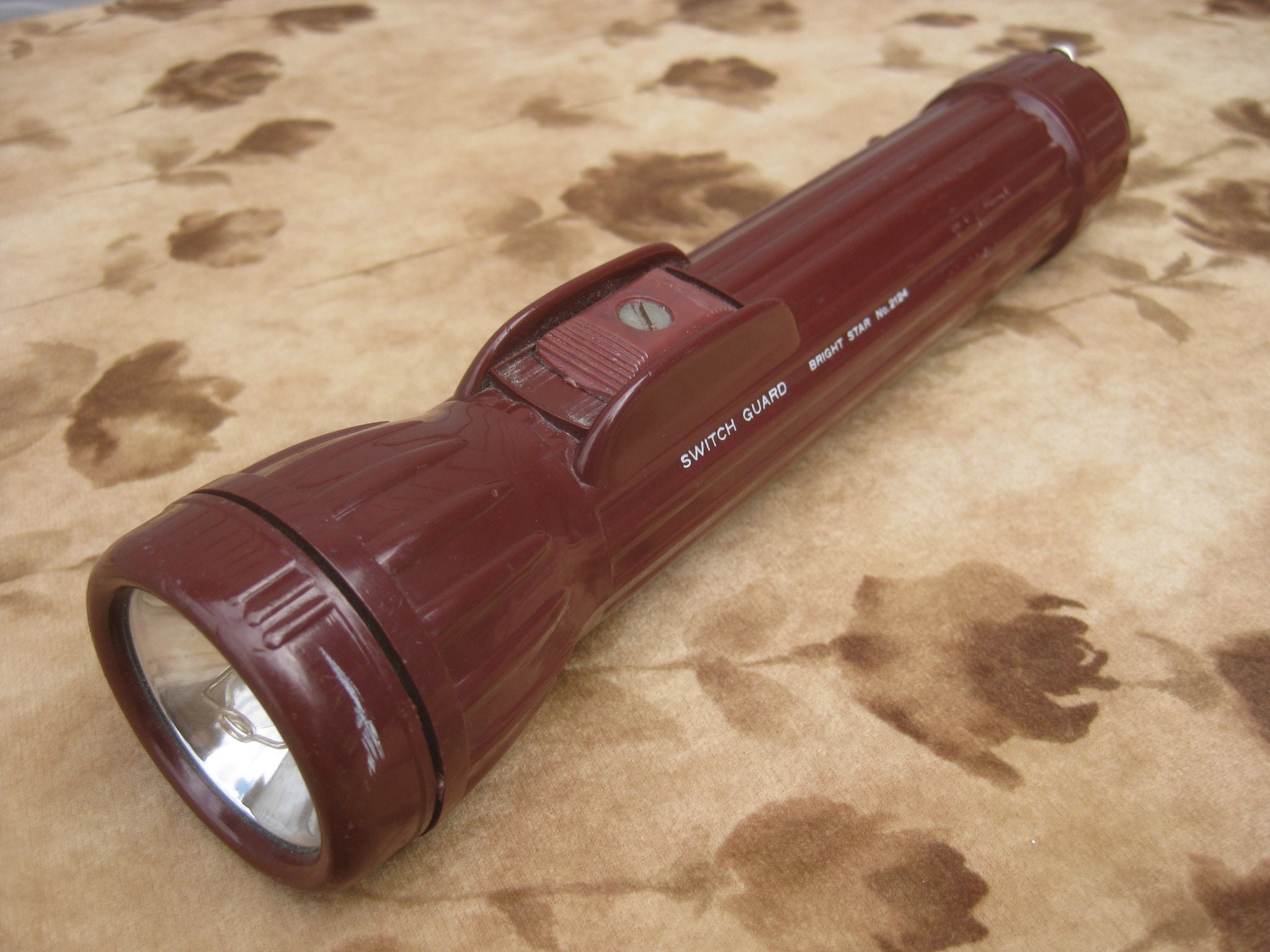 Red Guard Flashlight