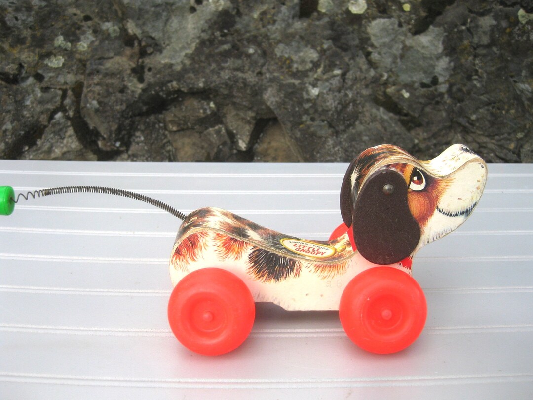 1960s FISHER PRICE little Snoopy Pull Toy Beagle Dog - Etsy