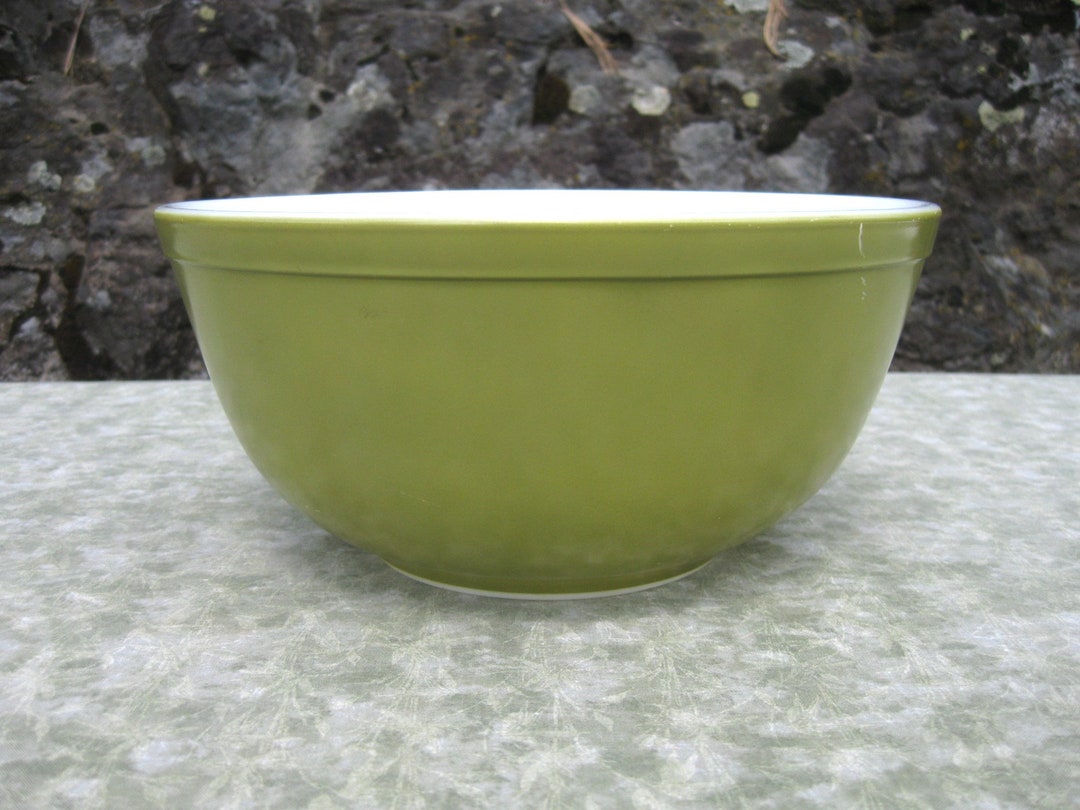 Mid Century PYREX #403 Avocado Green Verde 2 1/2 Qt. Nesting Mixing ...