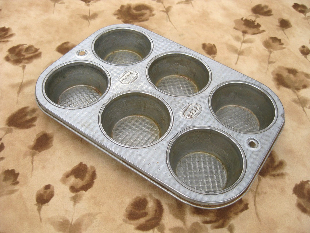 1950s Vintage EKCO OVENEX 6 Count Muffin Tin Cupcake Pan Waffle Pattern ...