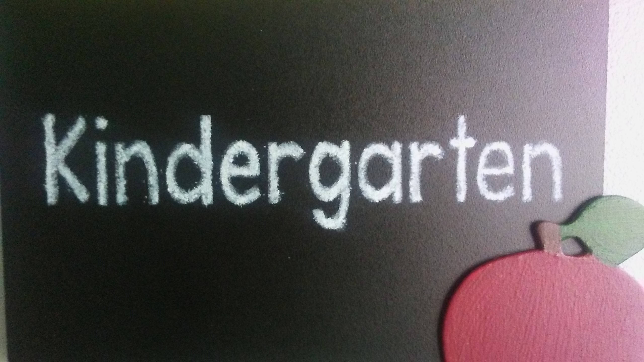 Welcome to Kindergarten Sign, Teacher Sign for Classroom Door, Teacher ...