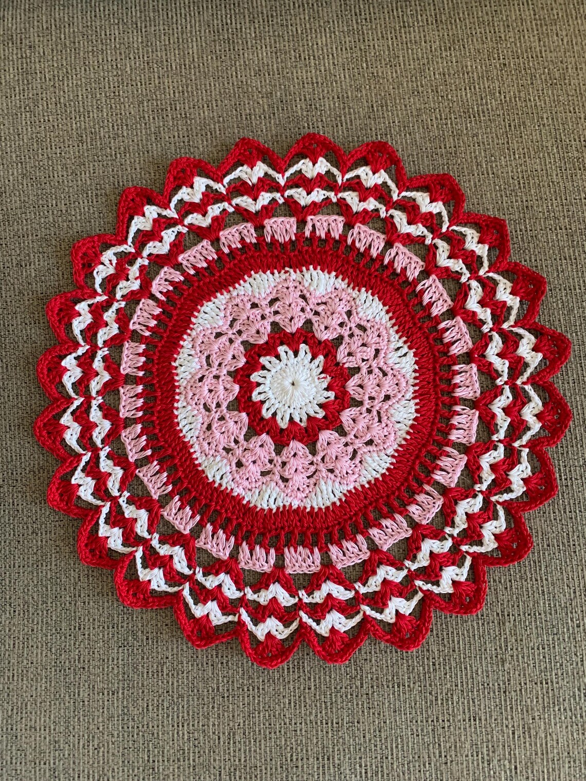 Crochet Valentine Doily 12 Inches - Etsy