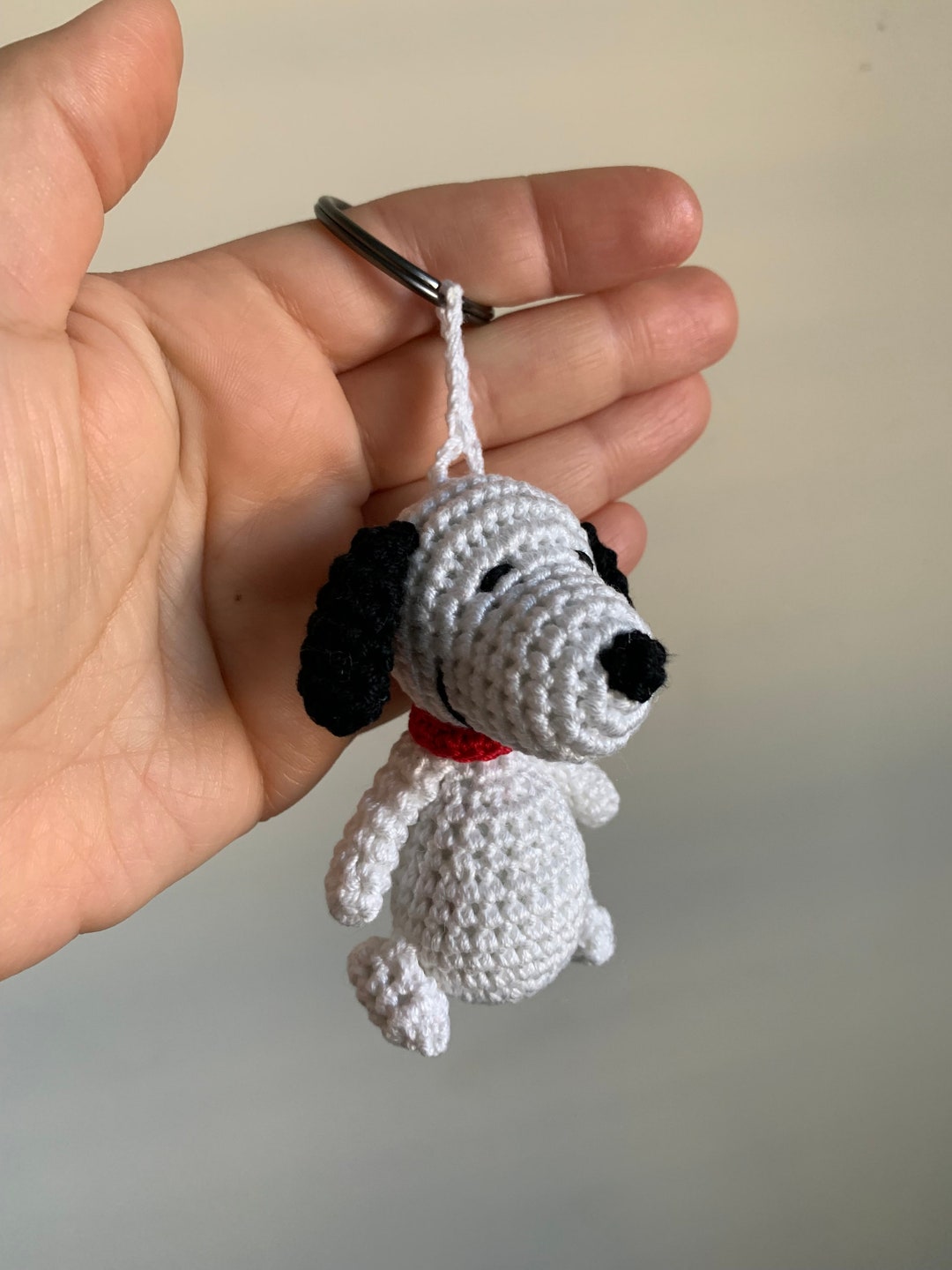 Crochet Snoopy Keychain - Etsy