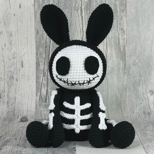 Duo Skeleton Bunny and Bat Crochet Pattern PDF English / French ...