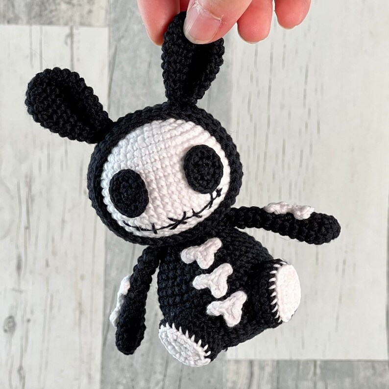 Crochet Pattern Skeleton Bat and Bunny, Bony Bunny and Bat Crochet ...