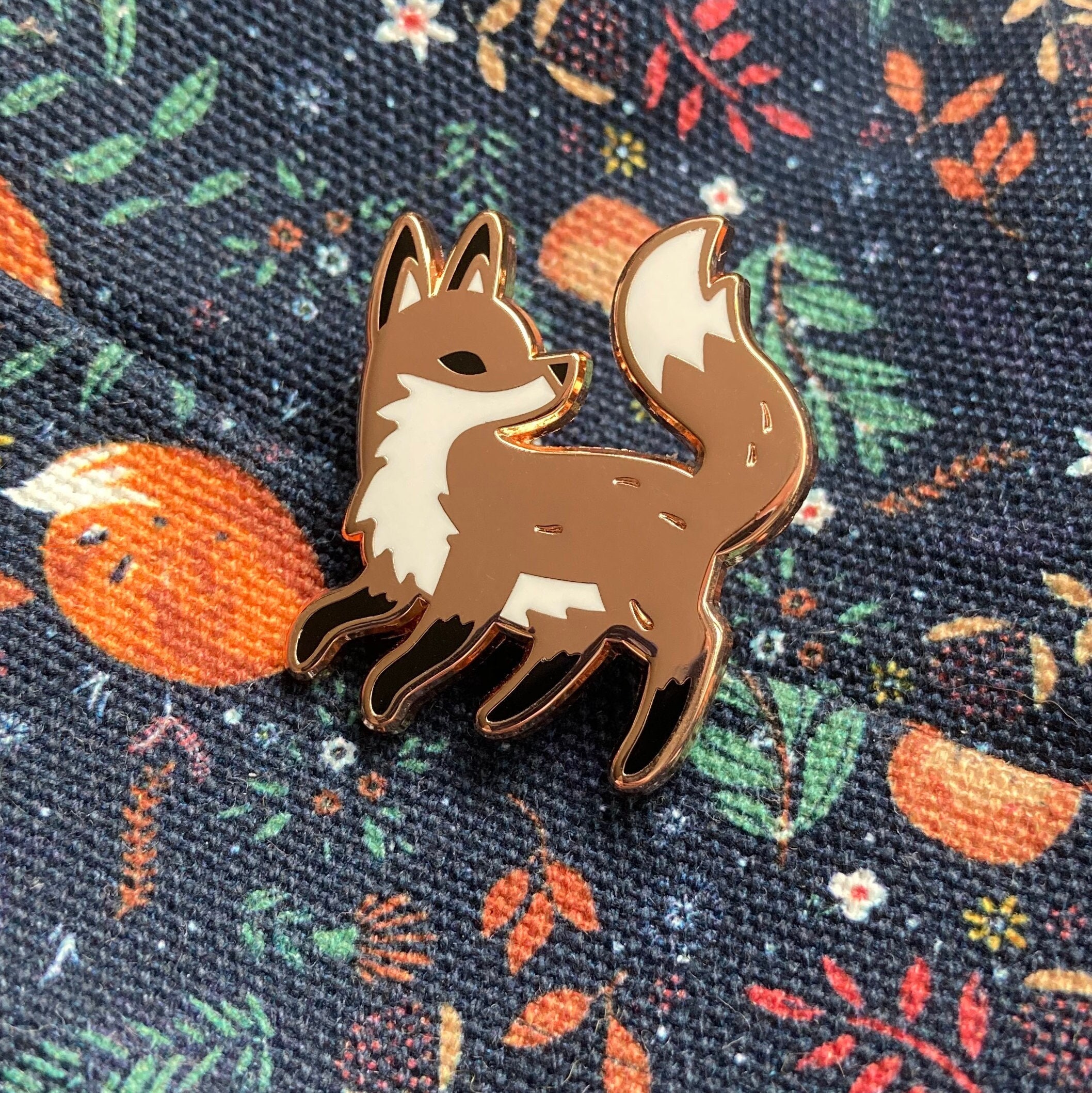 Rose Gold Fox Enamel Pin Badge - Etsy