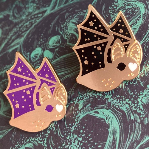 Halloween Bat Gold Enamel Pin Badge black / Purple Wings - Etsy
