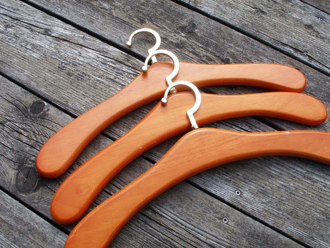 Wooden Hangers 3pcs. Swivel Vintage Wooden Hangers Wood - Etsy