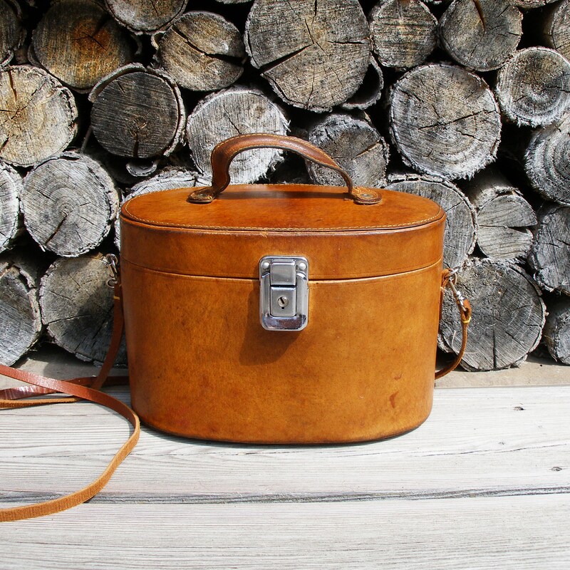 Vintage Leather Case - Etsy UK