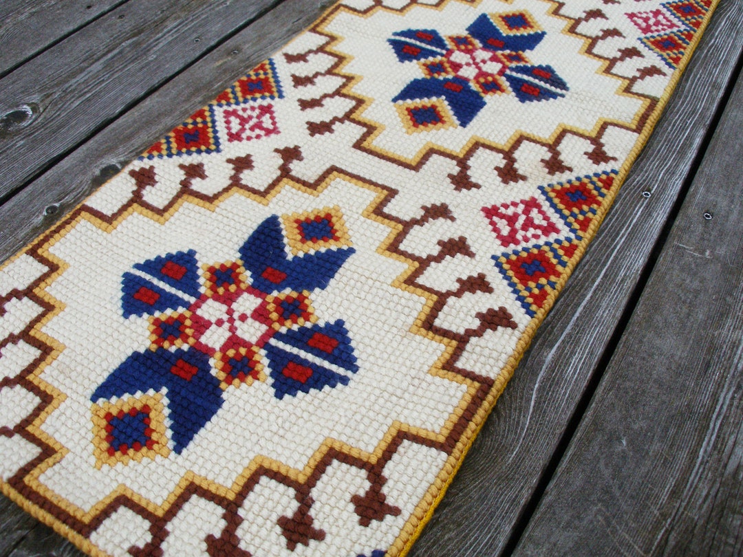 Vintage Scandinavian Woven Rug-handmade Cross Stitch Embroidered Table ...