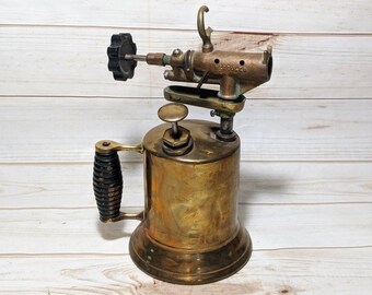 Collectibles Art & Collectibles Figurines & Knick Knacks Brass Blow ...