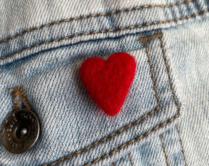 Vintage Red Hard Plastic Arrow Love Cupid Heart Gold Tone Metal Fashion ...