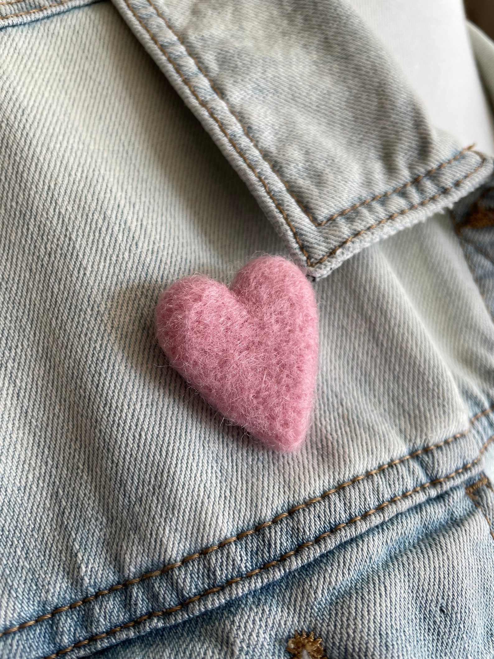 Small Pink Wool Heart Pin – Handmade Felt Brooch - Etsy