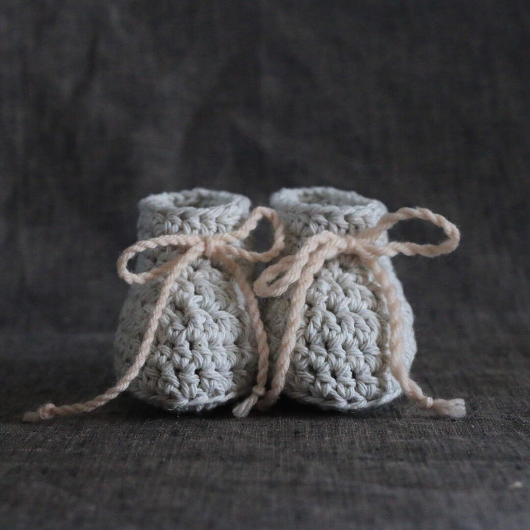 Light Grey Baby Booties With Light Pink Ties - 3 to 6 Months - Etsy