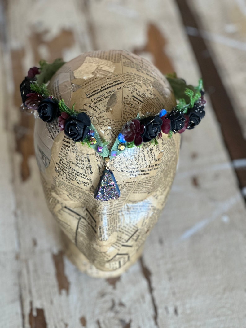 Black Rose Elven Crown Geode Center Elven Circlet Gothic Elf - Etsy