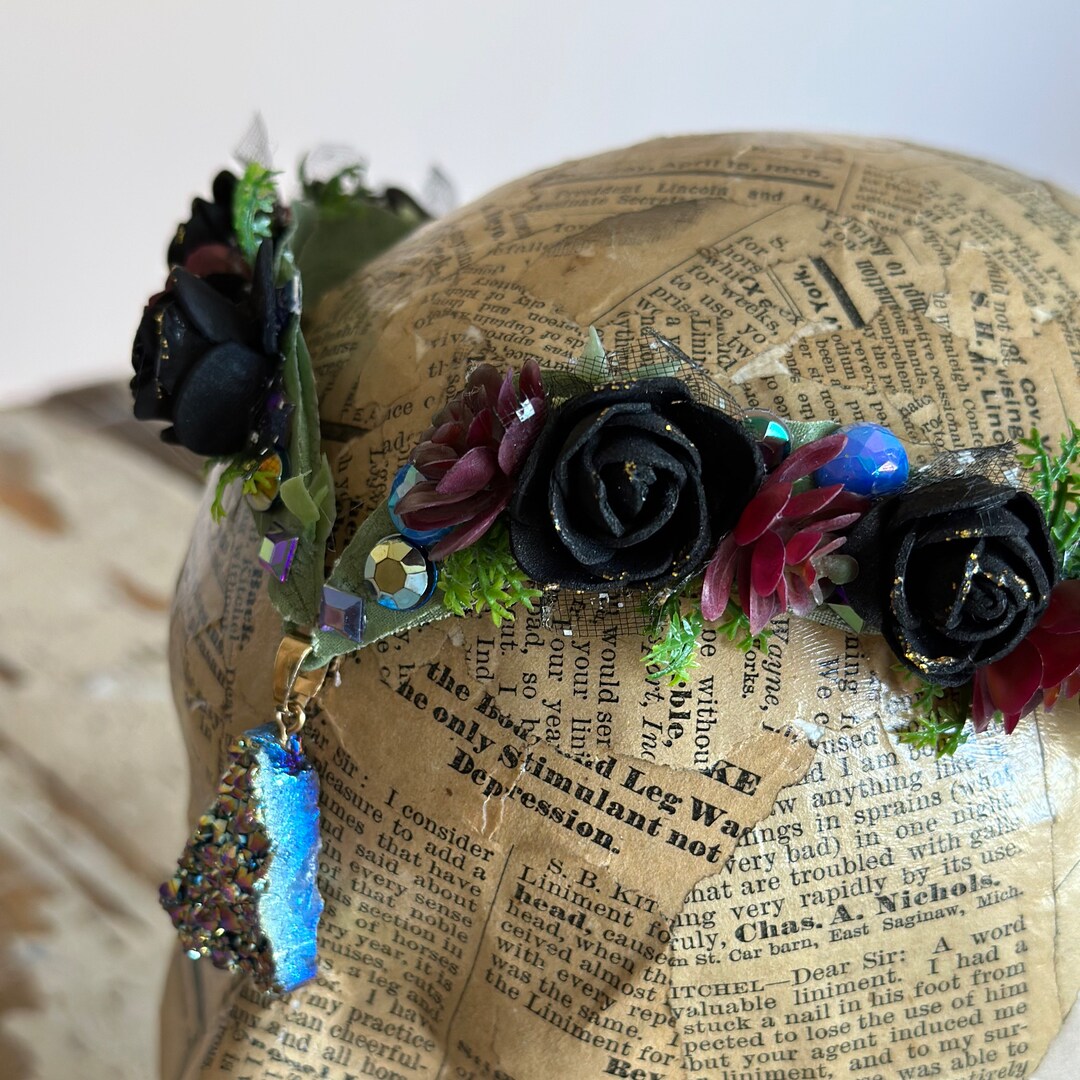 Black Rose Elven Crown, Geode Center Elven Circlet, Gothic Elf Costume ...