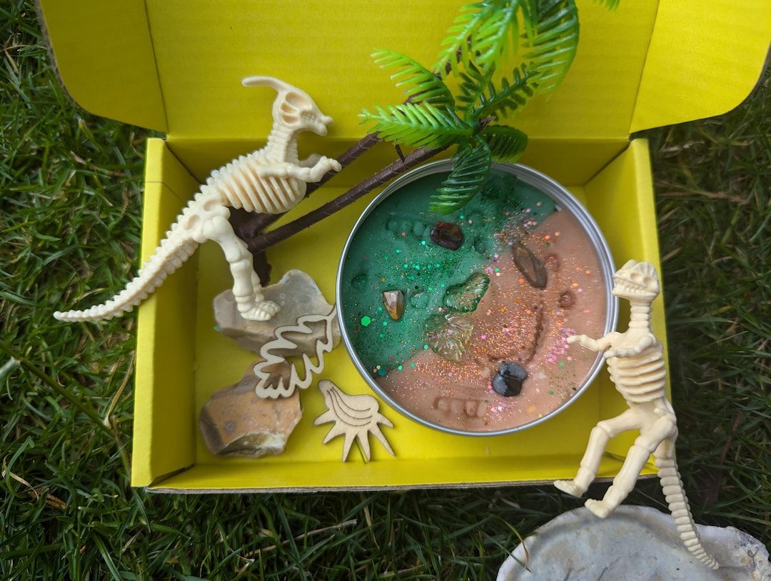 Dinosaur Playdough Fossil Bones and Gemstones Travel Toy Dino Dough Boy ...