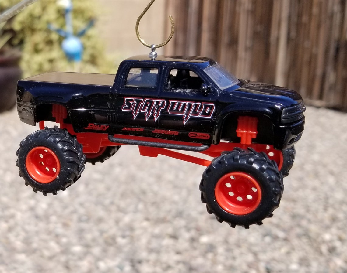 Christmas Ornament, 1999 Chevy Silverado Dooley,jada Toys,garage Decor ...