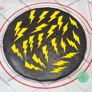 Fondant Thunderbolts – Edible Sugar Lightning Cake Cupcake Toppers - Etsy