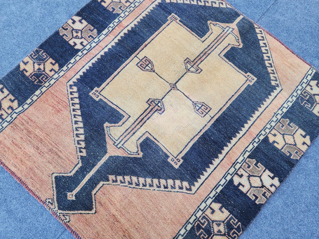 3x3 Vintage Wool Door Mat: Handwoven Turkish Oushak Rug - Etsy