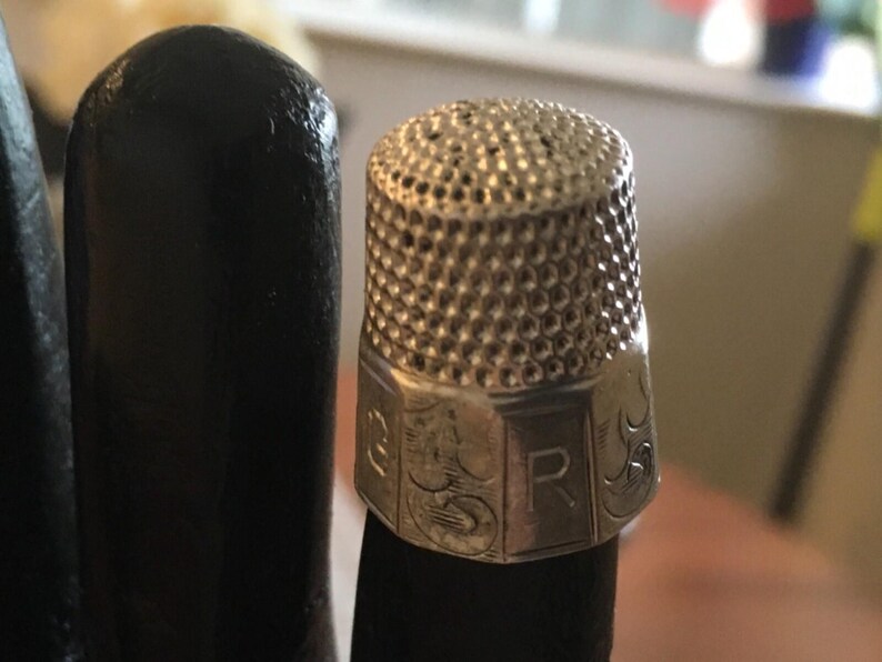 Lot of 8 Antique Victorian American (?) Sterling Silver Thimbles (1 Pat ...