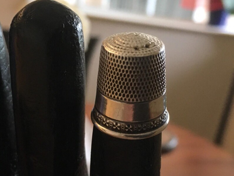 Lot of 8 Antique Victorian American (?) Sterling Silver Thimbles (1 Pat ...
