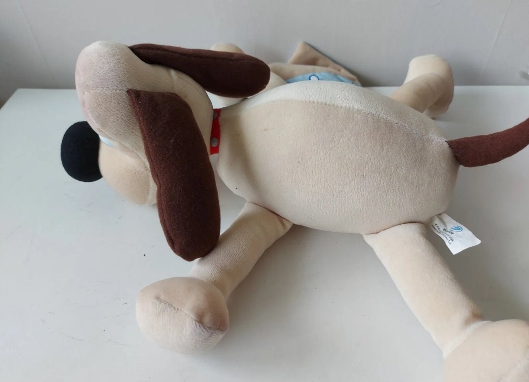 Wallace and Gromit Plush With Detachable Storage Pouch Aardman ...