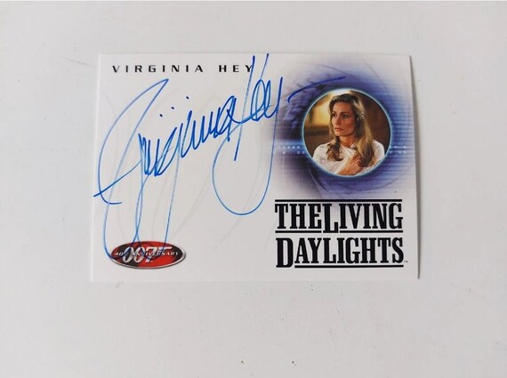 James Bond Autograph Card James Bond Archives 2014 Edition Virginia