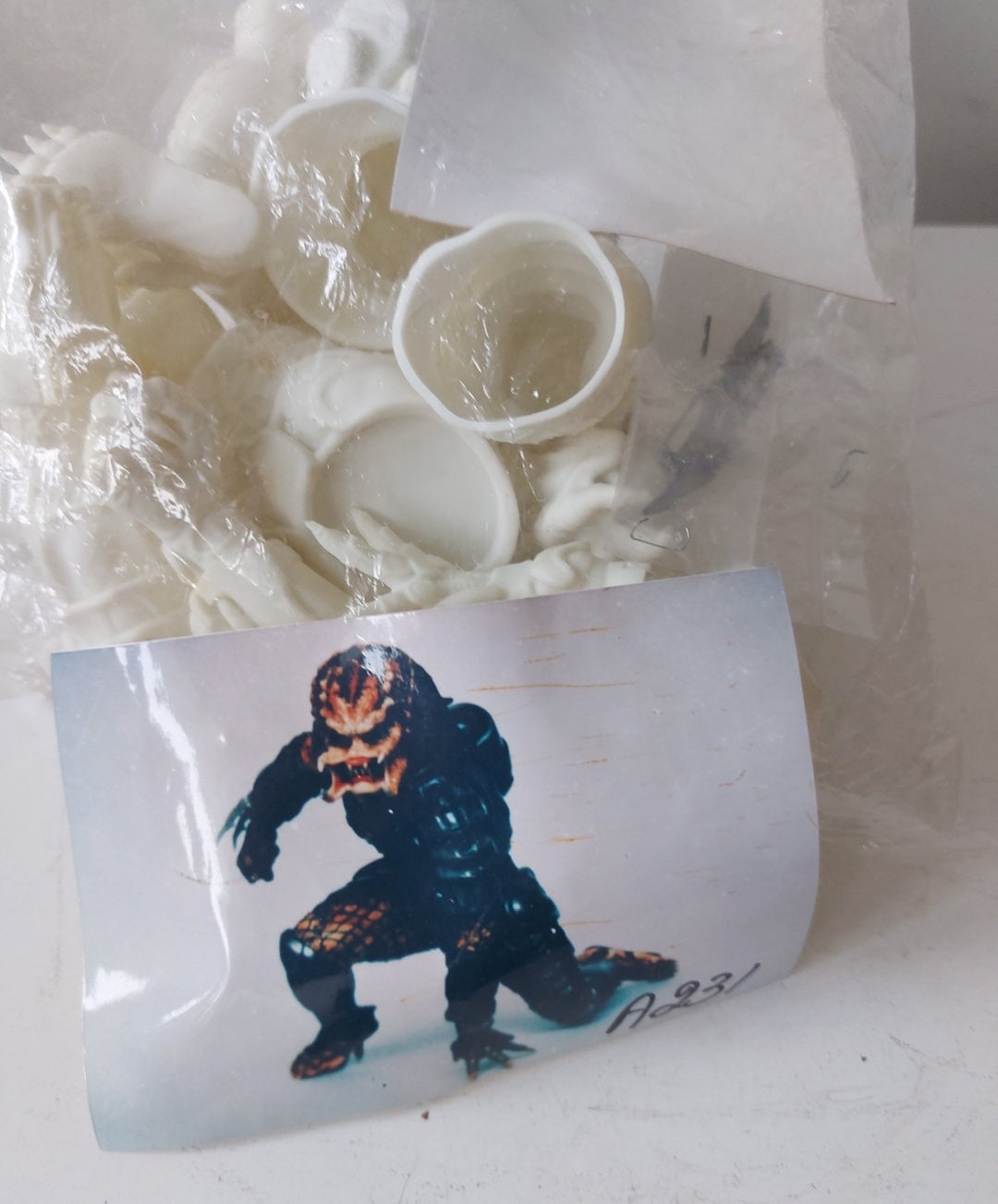 Predator Model Kit A231 Crouching Predator 1/6 Scale Billiken - Etsy