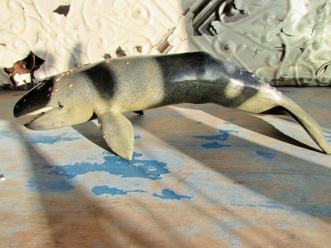 1991 Grey Whale Hard Plastic Figurine - Etsy