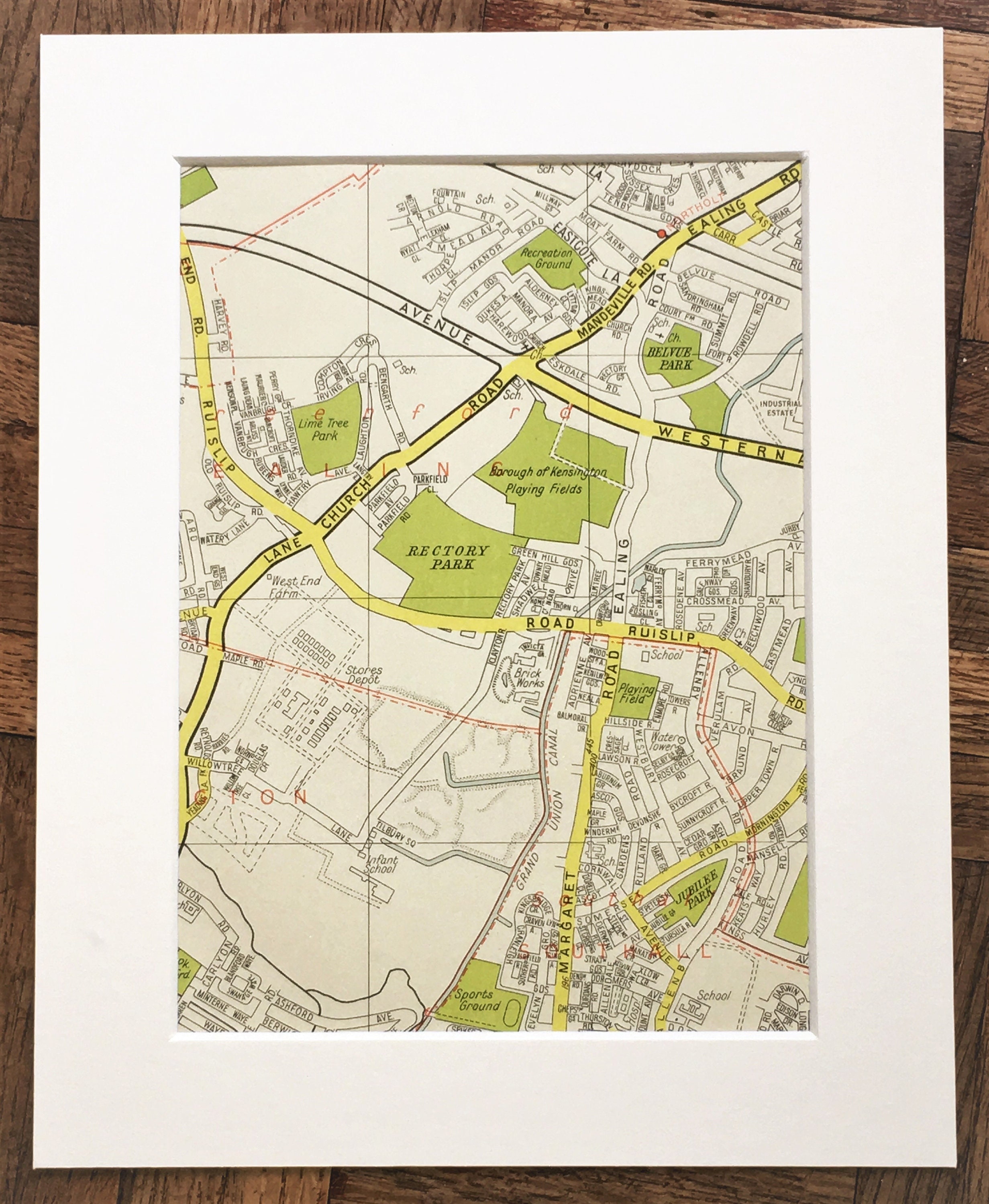 C. 1960 VINTAGE LONDON MAP, West London, Greenford, Southall, Northolt ...