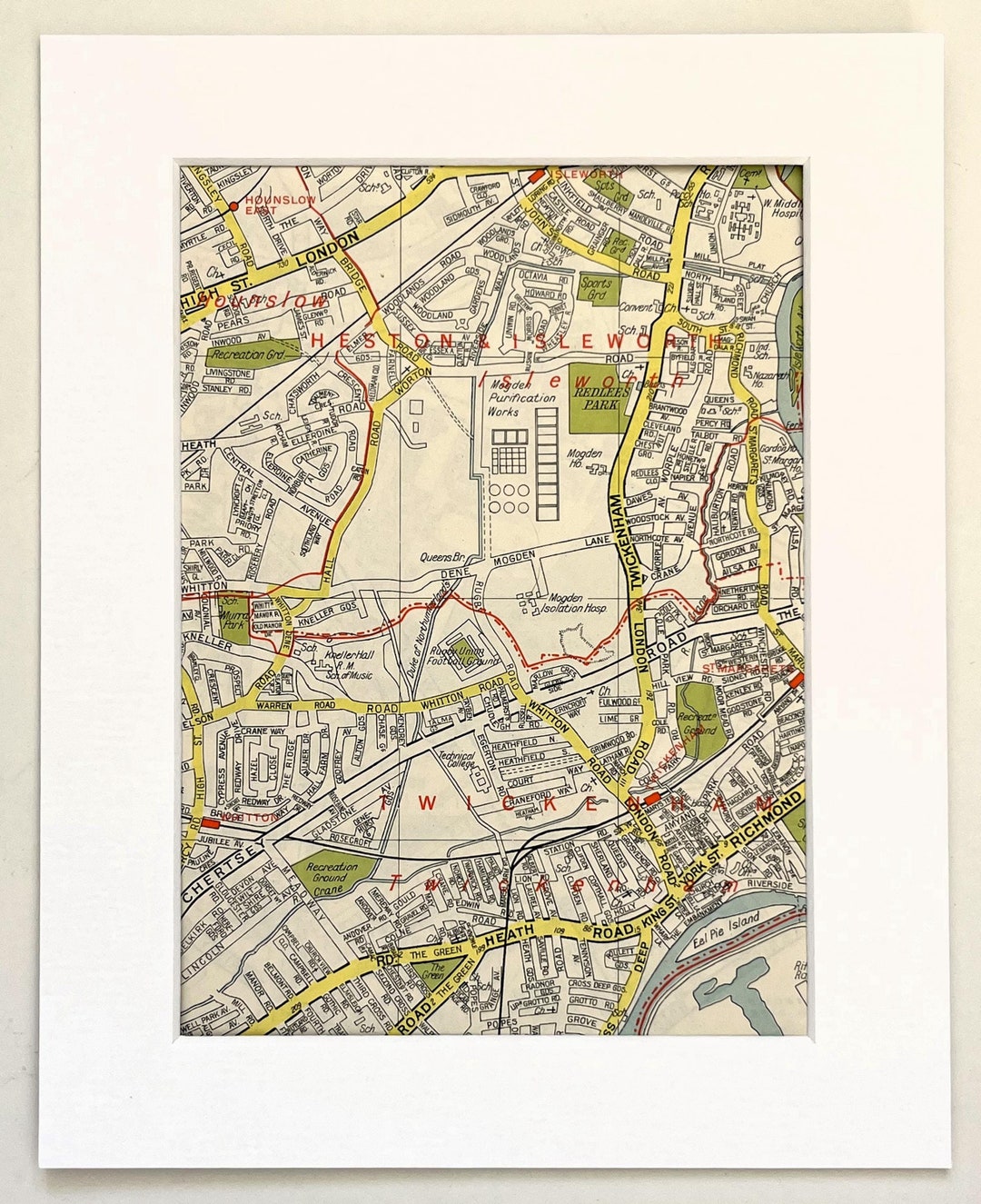 C. 1960 VINTAGE LONDON MAP, West London, Twickenham, Hounslow ...