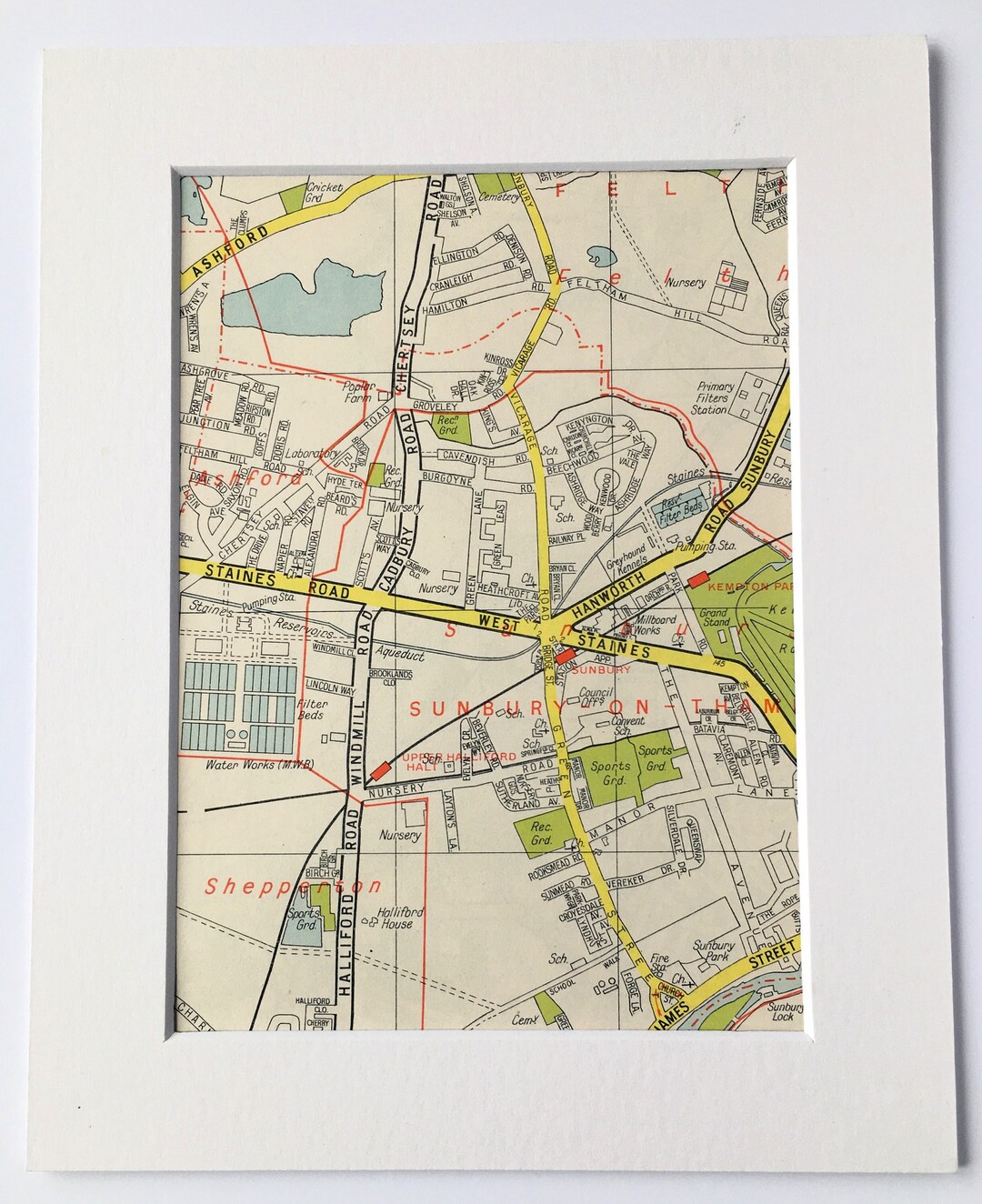 C. 1960 VINTAGE LONDON MAP, South West London, Sunbury on Thames ...