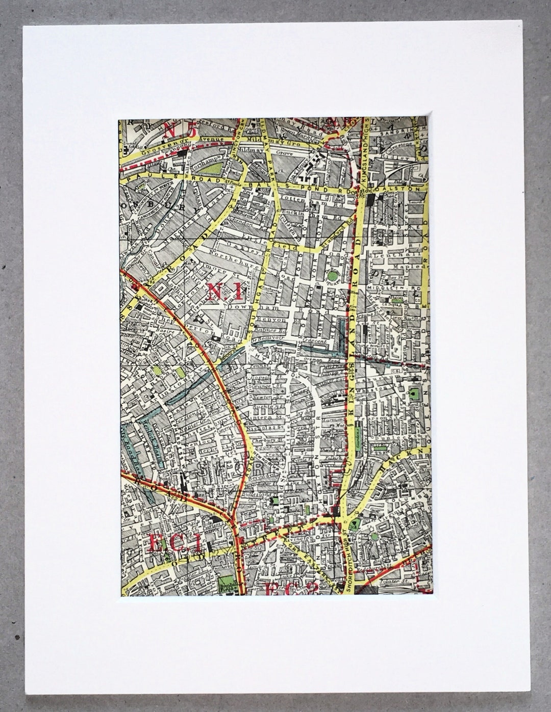 C. 1940 VINTAGE LONDON MAP, North London, Hoxton, Shoreditch, Canonbury ...