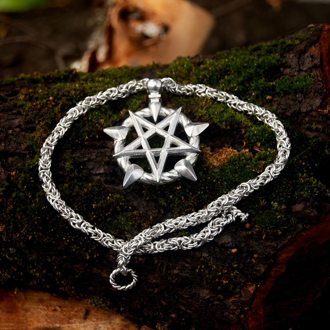 Silver Satanic Pentagram Medallion With Byzantine Chain , Chaos Magic ...