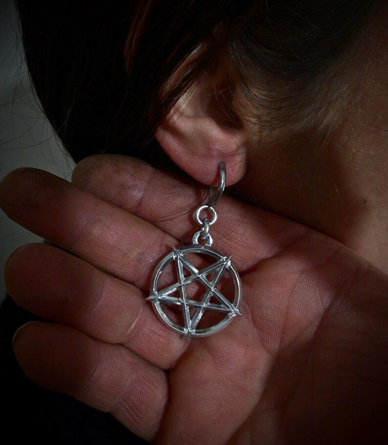 Inverted Pentagram Sigil Earrings , Satanic Pentacle Dangling Charm ...