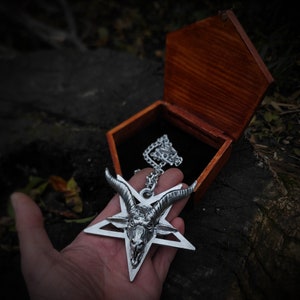 Large Satanic Goat Head Pentagram Necklace , Huge Baphomet Inverted ...