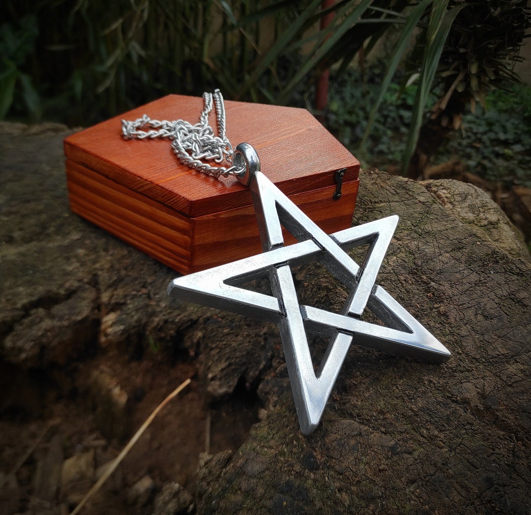 Wicca Pentagram Necklace Giant , Large Ritualistic Pentacle Pendant ...