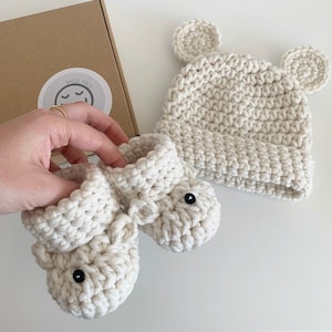 Baby Bear Gift Set, New Baby Gift Set, Crochet Baby Gift, Unisex Baby ...